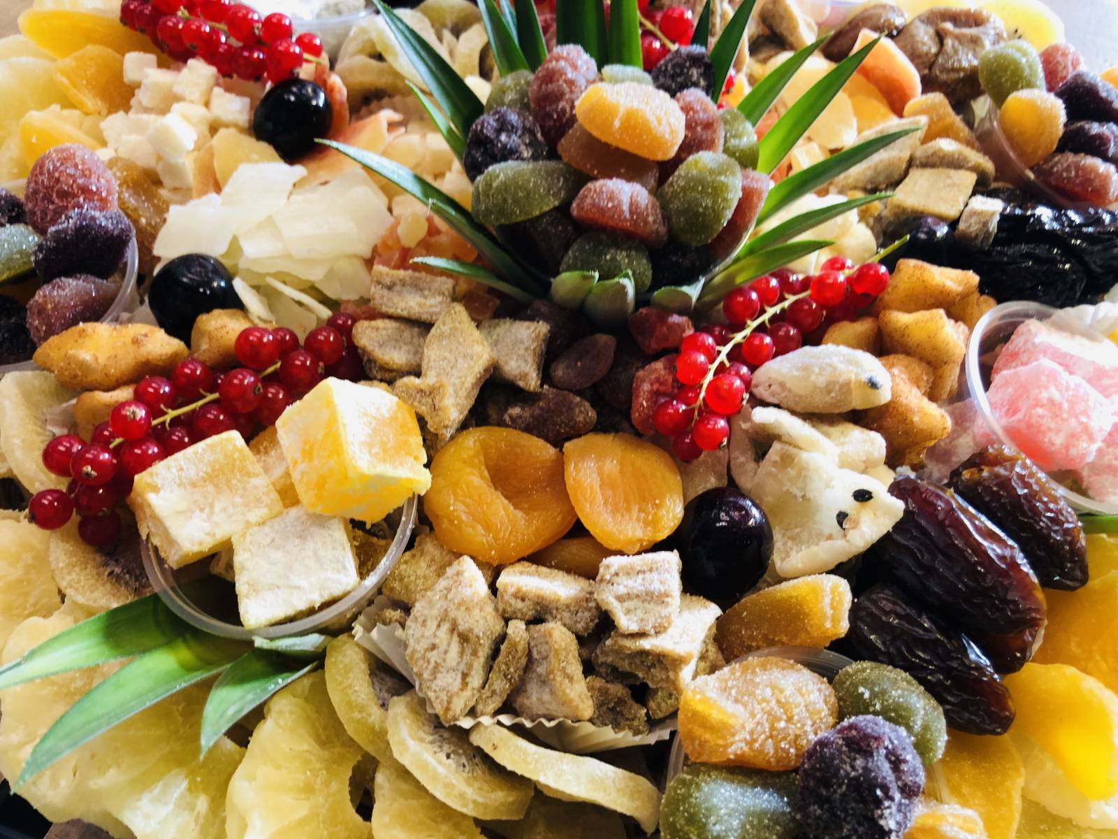 Livraison corbeilles de fruits secs sur Bordeaux - La Halle de Pessac